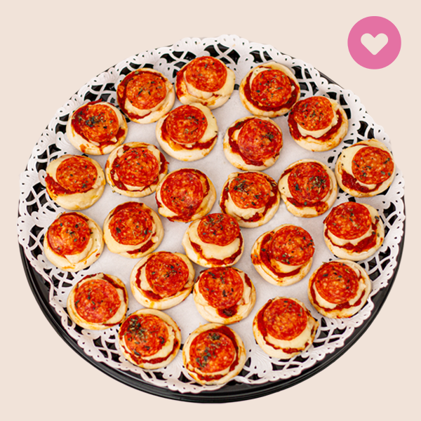 Bandeja de mini pizzas de pepperoni ( 25 uds.) - Dulcería Momi